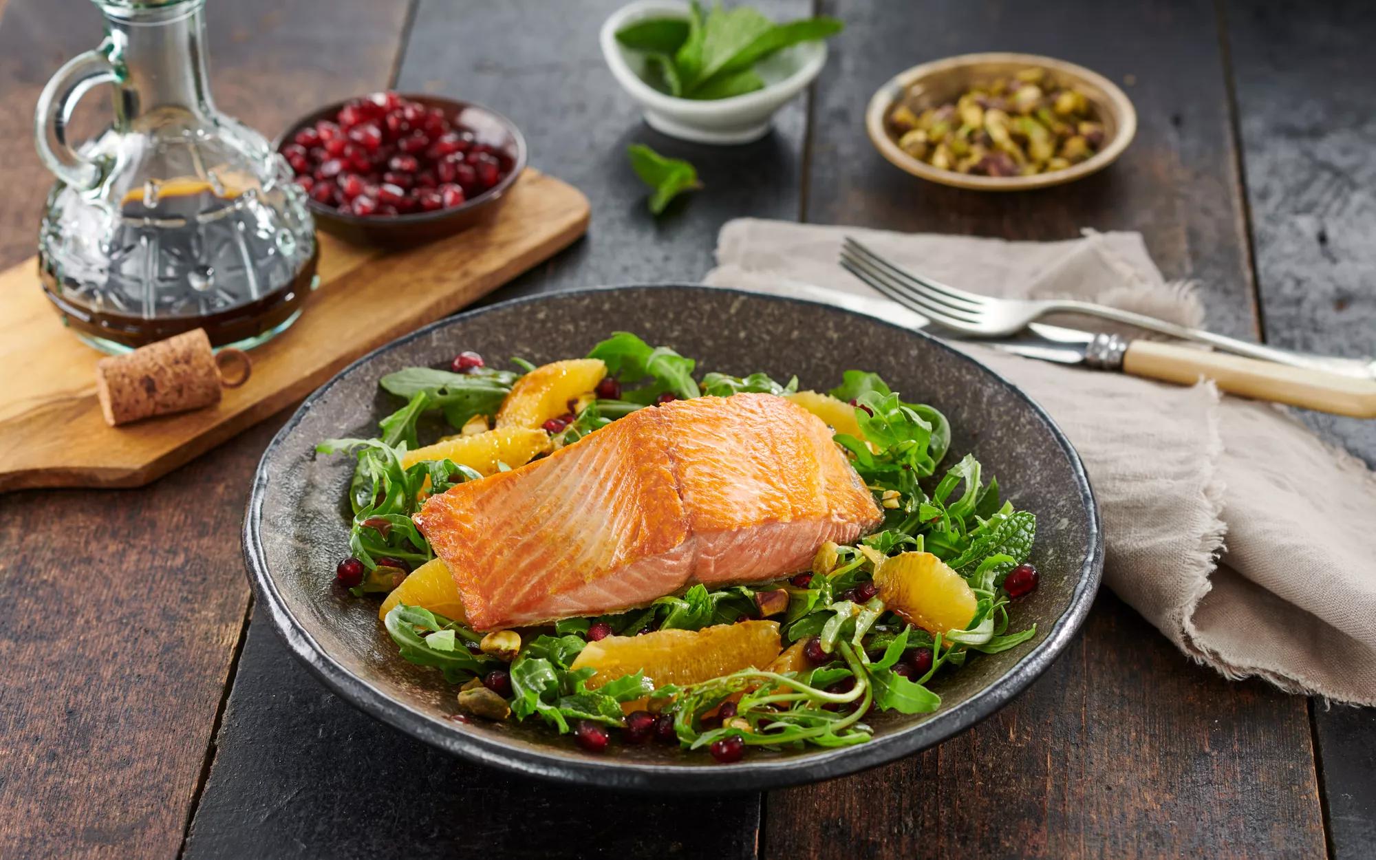 Sockeye Salmon With Pomegranate & Citrus Salad | Leggo's